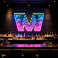 China Customization LED Infinity Mirror Alphabet Infinity Wall Light For Storefront Cafe Salon for sale