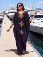 China Golden Embroidered Kaftan Abaya with Breathable Fabric and Plus-Size Loose Fit for Elegant Comfort for sale