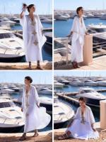 China Golden Embroidered Kaftan Abaya with Breathable Fabric and Plus-Size Loose Fit for Elegant Comfort for sale