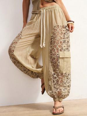 China Bohemian Patchwork Pants with Soft Woven Fabric Vintage Design and Breathable Material for Casual Wear for sale