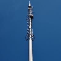 China Customized Galvanized Steel Communication Pole With Antennas Brackets for sale