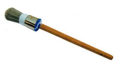 China Hollow Chip Round Chalk Paint Brush with Polyester Filament and Lacquered Wood Handle for Professional Painting Applications for sale