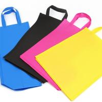 China Custom Non-Woven Spunbond Carry Bags 80gsm Shopping Tote with Logo Printing for sale