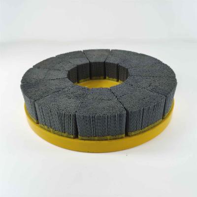 China High Density Rotary Nylon Staple Set Disc Brush For Deburring Metal Edge for sale