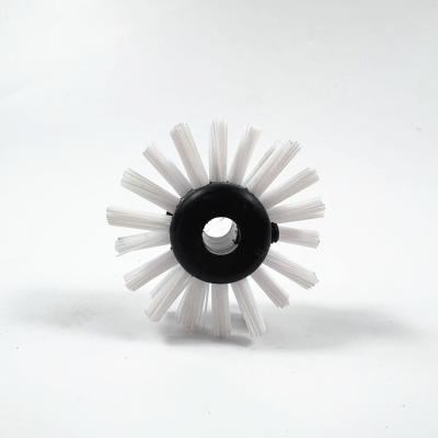 China Nylon Rotary Wheel Small Roller Pipe Priming Maintenance Brush For Tube Coating for sale