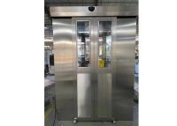 China Stainless Steel Cleanroom Air Shower Air Velocity 20-25 M/S PLC Control System for sale