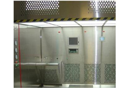 China Touchscreen LCD Laminar Flow Booth With Custom Weight 220V/50Hz Power Supply Silver Design for sale