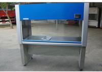 China 99.99% Efficiency Class II Vertical Laminar Flow Bench With 650mm Height Stand for sale
