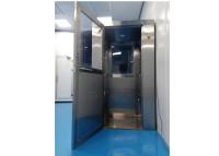 China High Velocity Customized L Type Air Shower Tunnel Room With Automatic Swing Door 50Hz Frequency for sale