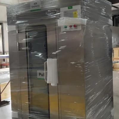 China Cleanroom Air Shower with Pre Filter Configuration and Compact Installation Dimension for sale