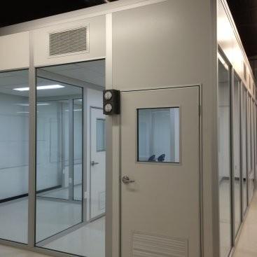China Modular Clean Room with HEPA Filter and Prefilter, Glass Magnesium Rock Wool Sandwich Panel 50mm, and ISO5 to ISO8 Purification Rank for sale
