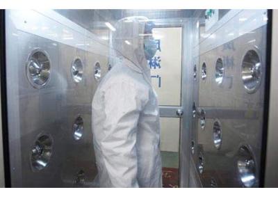 China Electric Interlock Double Doors Air Shower Tunnel For Cleanroom for sale