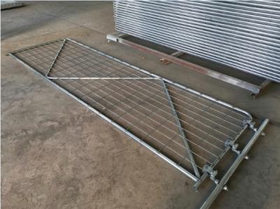 China 4mm Hot Dip Galvanized 1800mm Height Welded Farm Gate For Horse And Cattle for sale