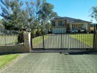 China Powder Coated Tubular Aluminum Fence 1.8m Height for sale