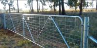 China Heavy Duty Galvanized Cattle Gate / Livestock Gates 1.7m for sale