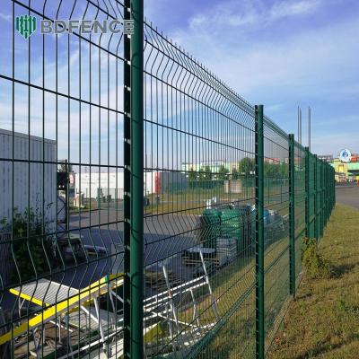 China Villa Courtyard 2.0 M High V Mesh Security Fencing Security Guard for sale