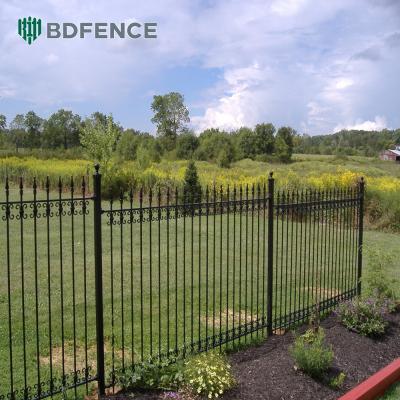 China Impact-Resistant Tubular Steel Fence Theft-Deterrent for sale