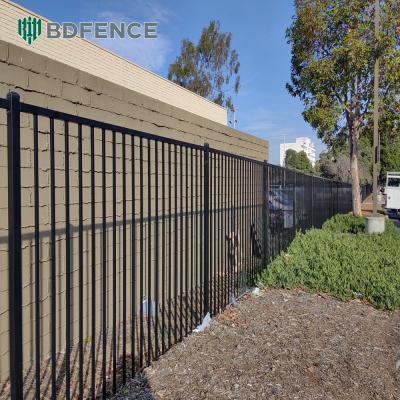 China Powder Coated Tubular Steel Fence Fade-Resistant for sale