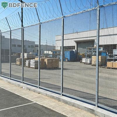 China Heavy-Duty Clear View Safety Anti Climb 358 Security Fence for Airport / Prison on Sale Welded Wire Mesh Fence for sale