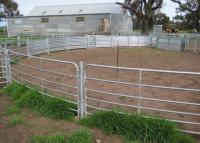 China 12ft Galvanized Farm Bar Gate Horse Racecourse Fence for sale
