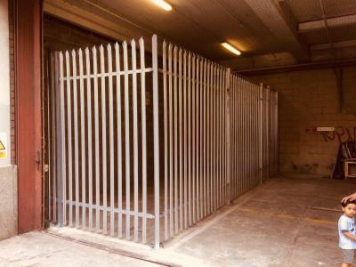 China High Standard 2750mm Width Steel Palisade Fencing Galvanized And Powder Coated for sale