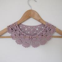 China Y-F Custom Crochet Necklace 100% Cotton Lace Neckpiece in Vintage Retro Style Eco-Friendly Collar Gift for sale