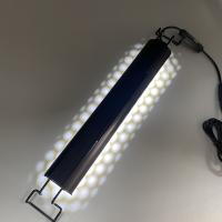China Led Uva Uvb Reptile Light 8W Aluminum Controllable Fixture  Dimming And 2 UVI Modes for sale