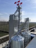 China Continuous grain drying tower fully automatic continuous operation efficient moisture reduction suitable for various grains. for sale