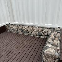 China Hexagonal Zinc Coated Landscape Stone Cage 200x100x50 Welded Gabion Basket Fence for sale