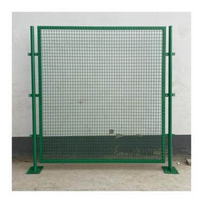 China Home Garden V Folds Welded Wire Mesh Fence with 6.0mm Wire Diameter and 25*25mm Holes for sale