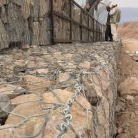 China Customized Size Welded Mesh Gabion for Retaining Wall Hexagonal Mesh and Payment Term for sale