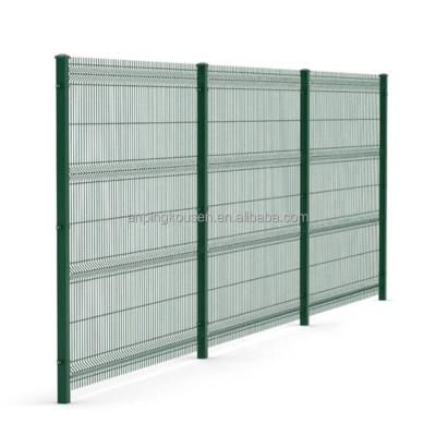 China Pvc Coated Wire Mesh 3D Fence 3x100 14 Gauge Chain Link Fence for Livestock Raising for sale