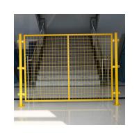 China Rectangular Post Pvc Coated 4x4 Garden Wire Mesh Fence Panels for Residential Area for sale