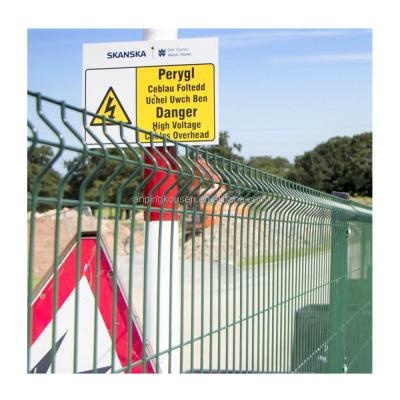 China 3D Curved PVC Coated Security Fence Metal Fencing with Galvanized Iron Steel Wire Mesh for sale