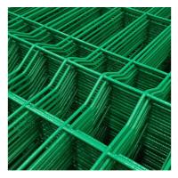 China 3D Curved Bending PVC Coated Galvanized Iron Steel Wire Mesh Fence for Airport Security for sale