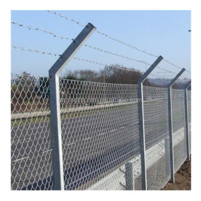 China 8ft Tall Waterproof Galvanized 8 Gauge Fabric Chain Link Fence for Trellis Gates for sale