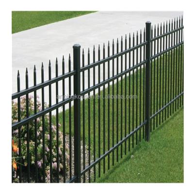 China 6ft 8ft Solid Metal Fence with Heat Treated Pressure Treated Wood Easy Installation for sale