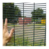 China Protect Your Property with Our Customized Security Fence Made of Low Carbon Steel Wire for sale