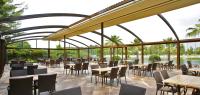 China Outdoor sun shade electric awning retractable roof for sale