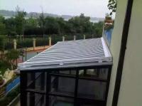 China Waterproof And Sunscreen Retractable Roof Awning Sunroom Retractable Awning for sale