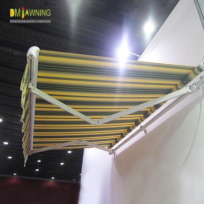 China Home Patio Motorized Waterproof Retractable Awning With Screen for sale