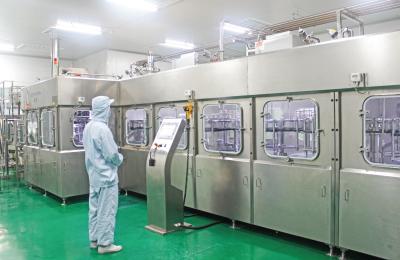 China Blow Fill Cap BFC Integrated Carbonated Drink Filling Line for Beer Production - 36,000 Bottles/Hour Capacity for sale