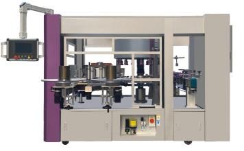 China 42000BPH PLC Control Automatic Hot Melt Labeling Machine for Square Round Bottles 24 Stations for sale