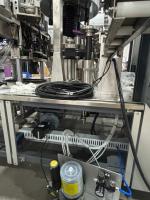 China Automatic Hot Melt Round Bottle Labeling Machine 12000-18000 BPH 60% Glue Saving for sale