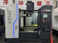 China Fanuc Vmc-V855 CNC Vertical 3 Axis Milling Machine Three Axes Roller Linear Guideway with 10000/12000 /15000rpm for sale