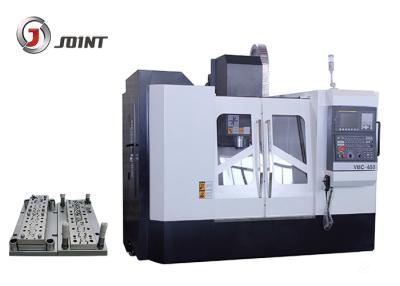 China 3 Axis Travel Vertical Machine Center 10 M / Min Rapid Feed And 600kg Max Load for sale