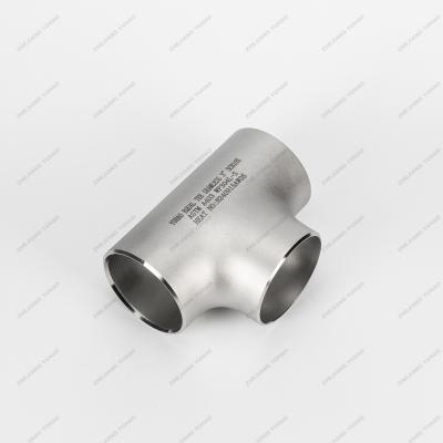 China 403L Stainless Steel Buttweld Pipe Fittings SS Equal Tee Corrosion Prevention for sale