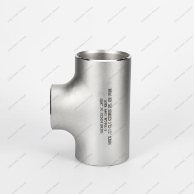China Sand Rolled ASTM A403 Stainless Steel Weld Pipe Fittings Reducing Tee for sale