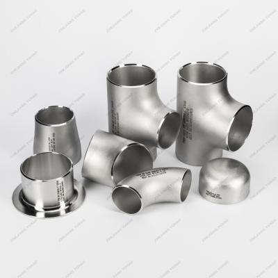 China DIN Standard YUHAO Stainless Steel Fittings For Petrochemical Industry Customizable SS Butt Welded Pipe Fittings for sale