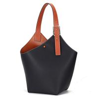China Calfskin Ecofriendly 20X24X17CM Ladies Backpack Purse for sale